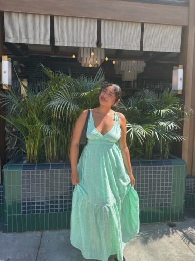 Bali Outfit Ideas: 20 Stylish Looks for Tropical Vibes - The Style Era